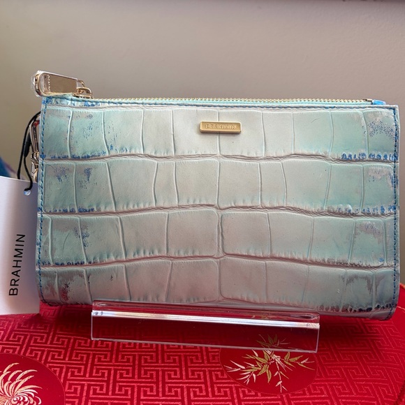 Brahmin | Bags | Brahmin Daisy Crocodile Embossed Wristlet Nwt Ice Blue ...